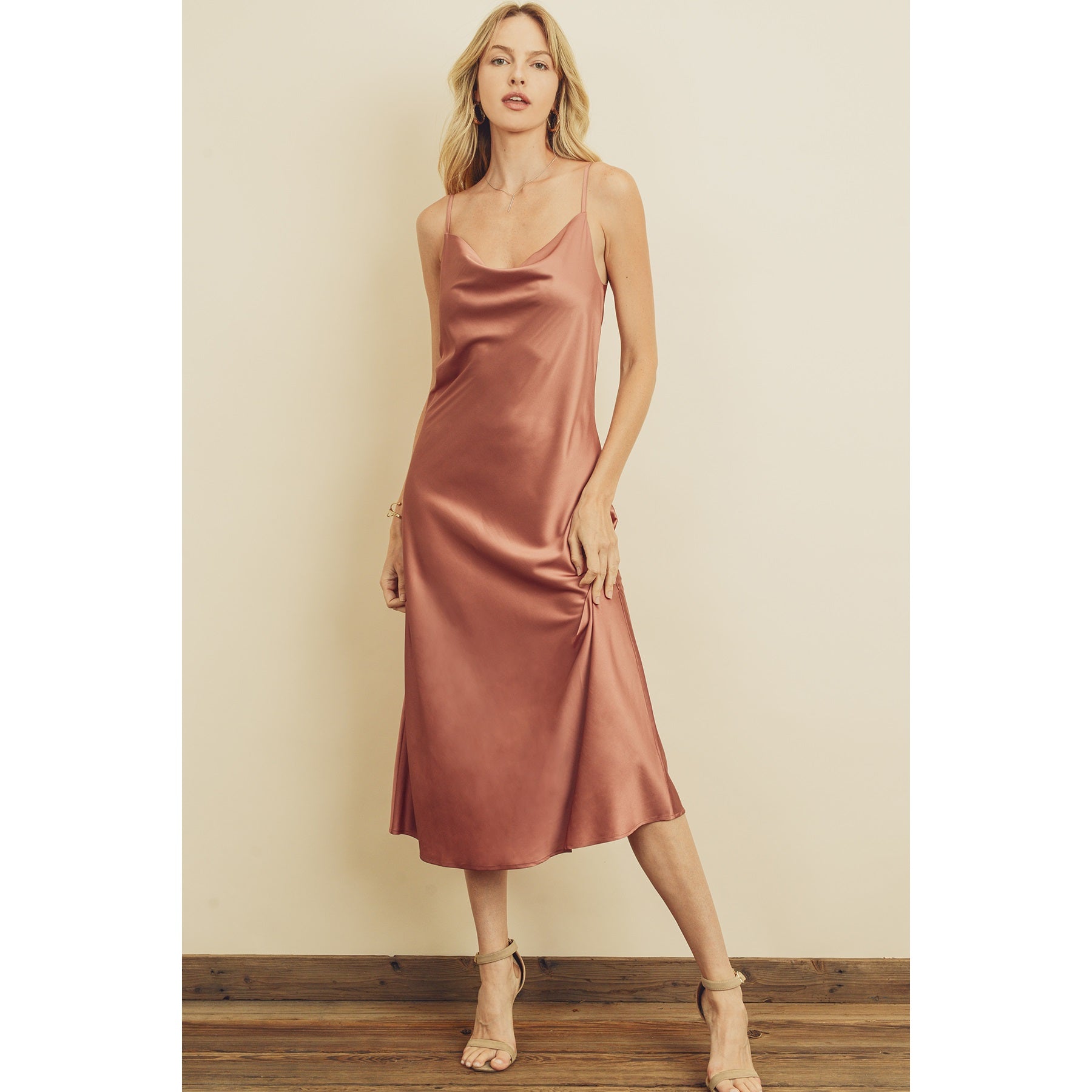 FD4421 - Small - COWL NECK SATIN SLIP DRESS - Dress Forum – Sugar Sugar ...